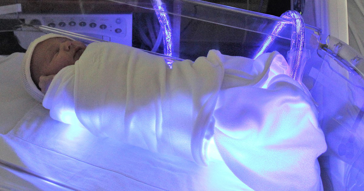 Portable Biliblankets Provide Phototherapy for Babies with Jaundice | Sauk Prairie Healthcare ...